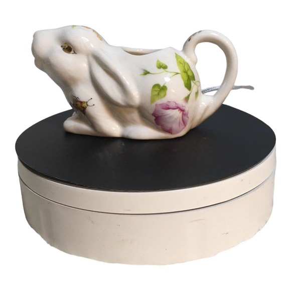Grace'S Teaware | Dining | Graces Teaware Bunny Rabbit Mini Creamer ...